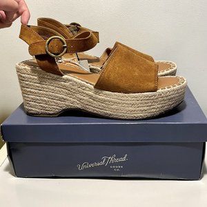 Universal Thread - Poshmark